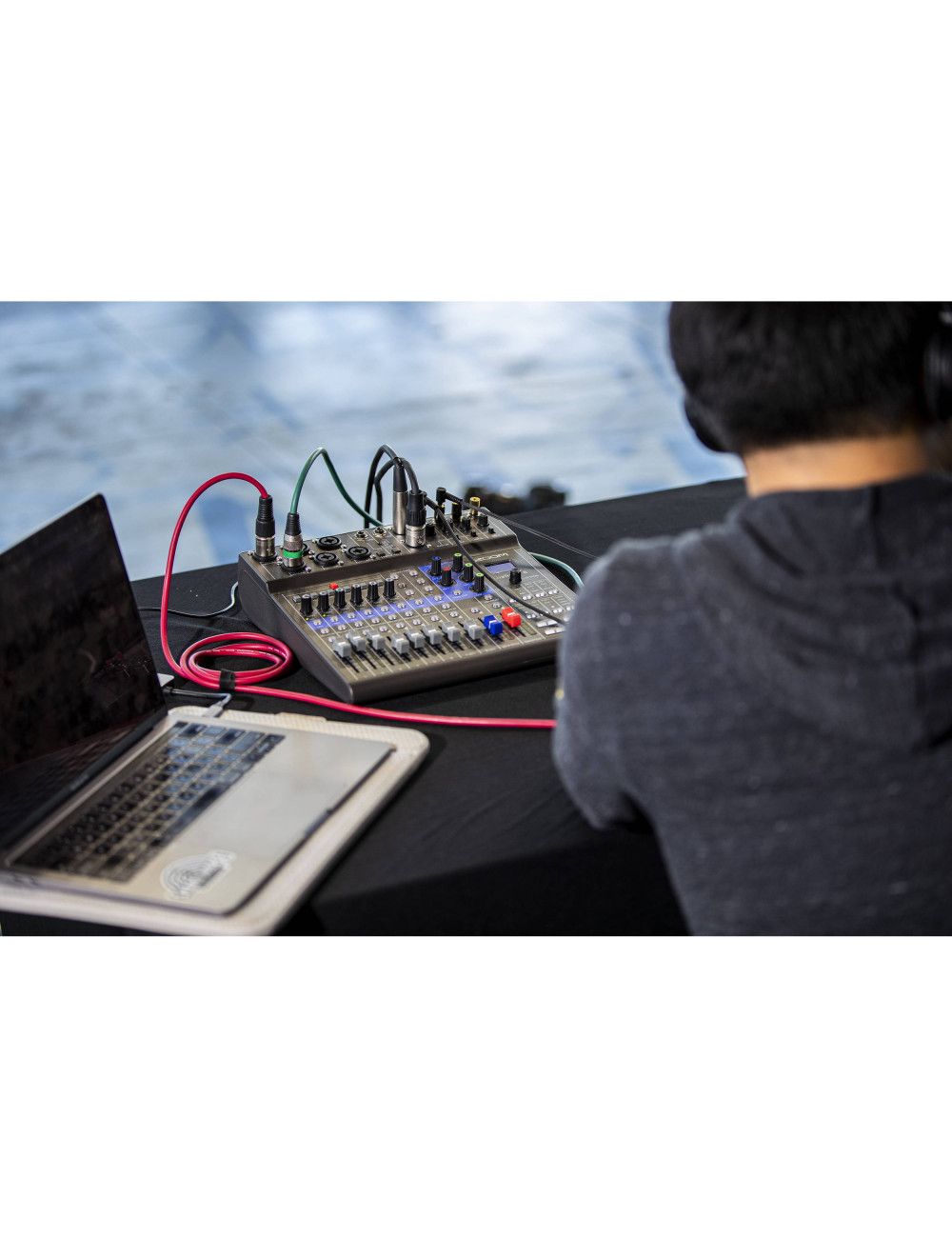 Zoom Livetrak L-8 Mixer, Podcasting, música y mucho más