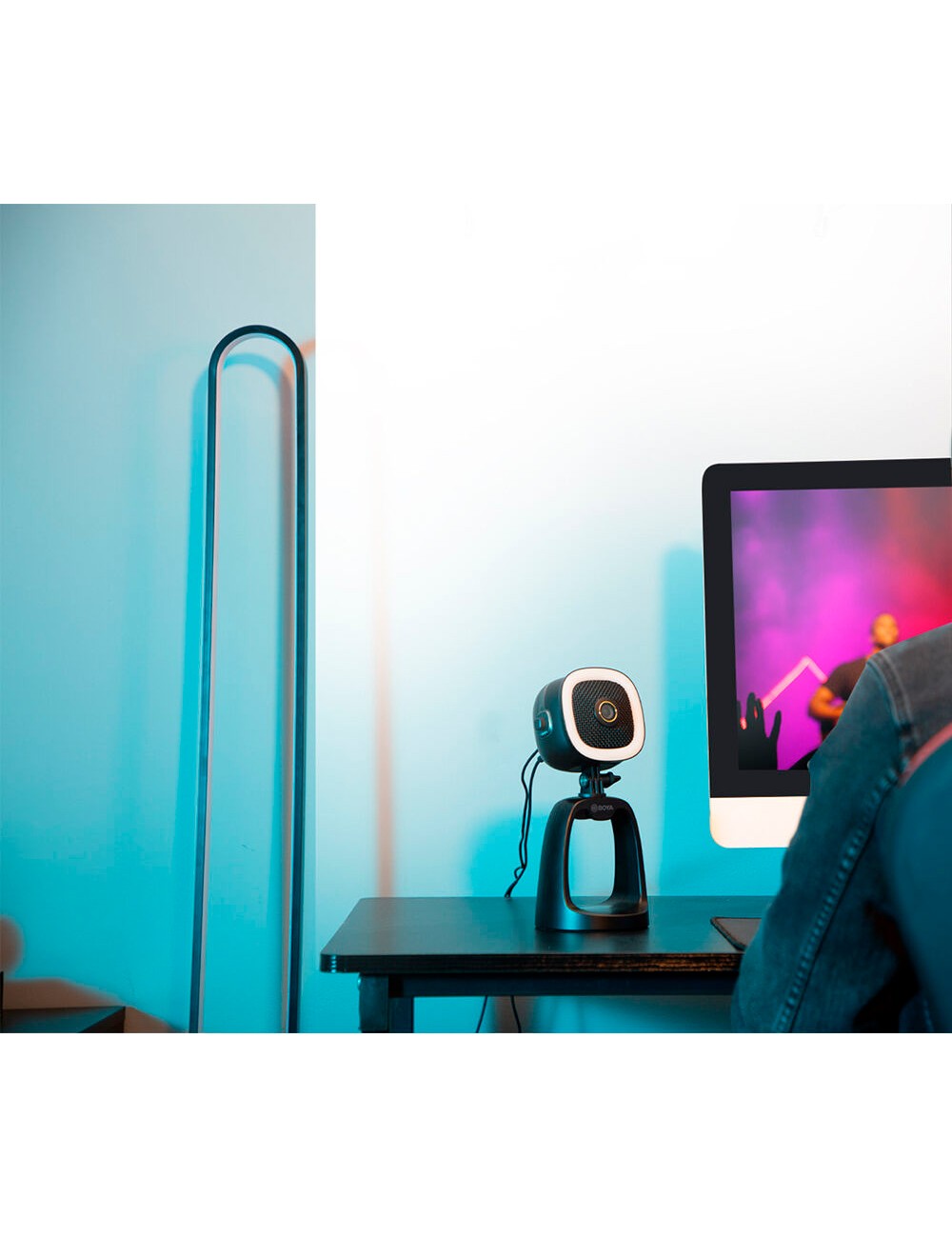 Boya BY-CM6B All in One, Micrófono, Cámara 4K y Luz Led