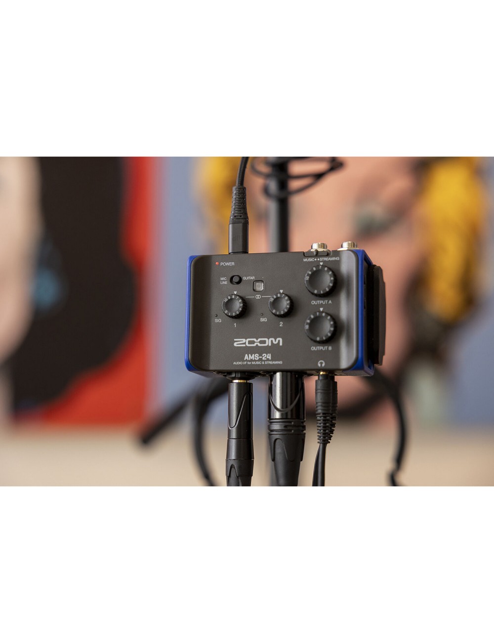 Zoom AMS-24 2x4 USB Interfaz de Audio Para Streaming y Músicos